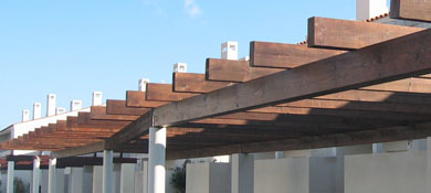 Lesene pergole iz trajnih vrst lesa, Prehod – Eksperimentalni studio Kranj